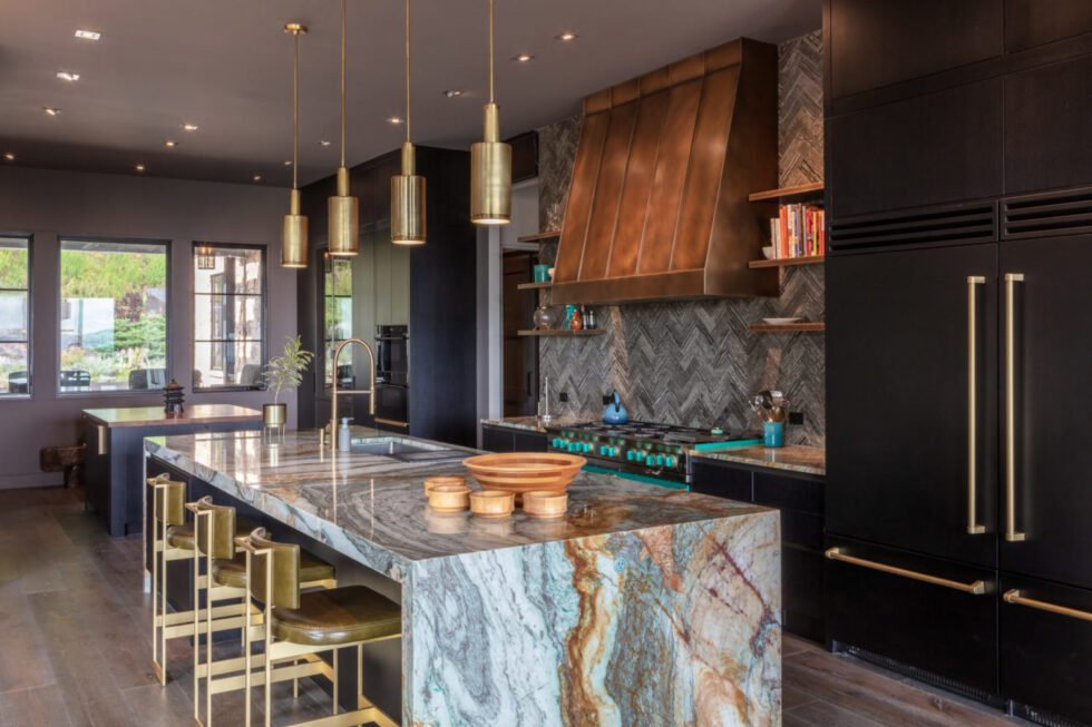 23 Striking Examples of Bold Statement Stones in Interior Design ...